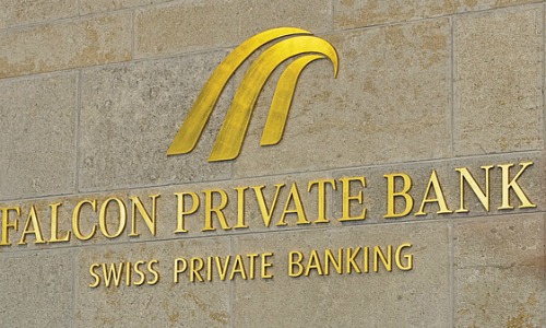 Singapore Regulator Shuts Falcon Bank as Manager Arrested