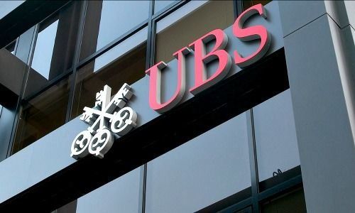 UBS Cuts Asia Investment Bank Bonus Pool