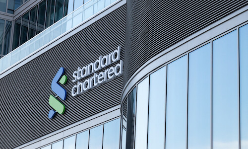 StanChart to Open More Hong Kong Branches for Millionaires