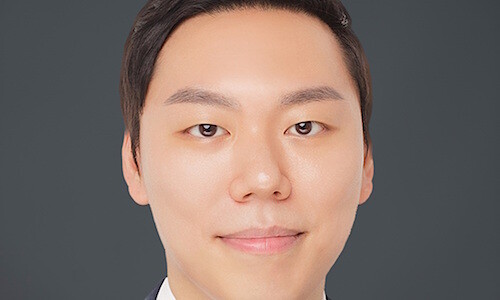 T. Rowe Price Adds Ex-Amundi Exeutive in Korea